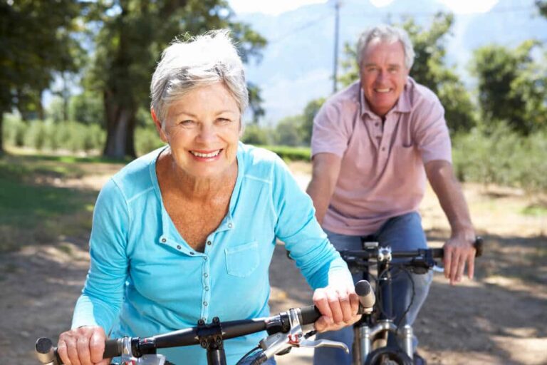 The Many Benefits of Cycling for Seniors (2021 Edition)