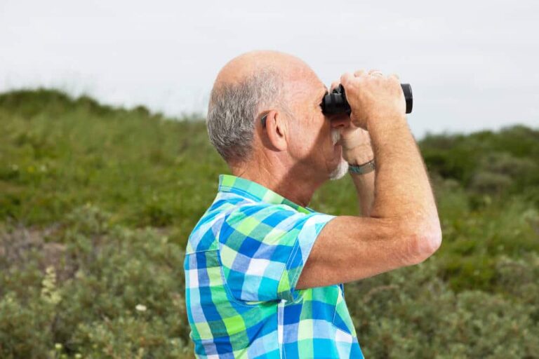 2020 Guide to Birdwatching for Seniors