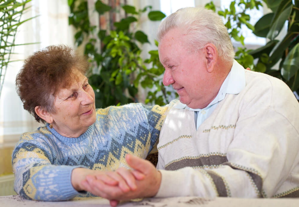 How to Find a Live-In Caregiver for an Elderly Parent