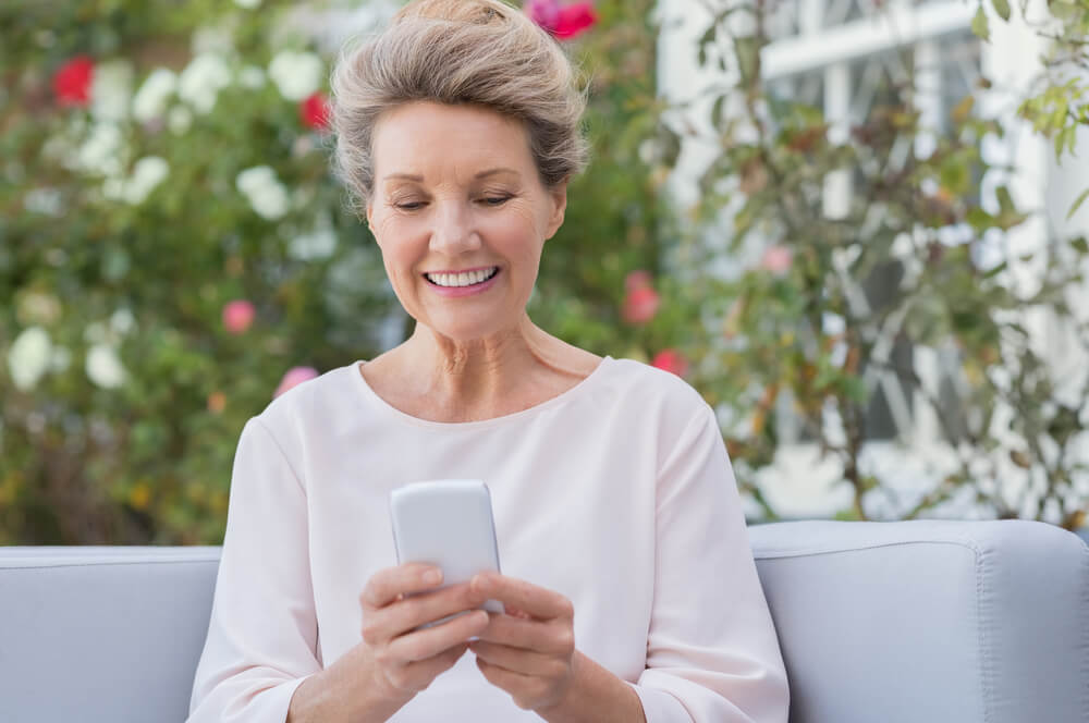 The Best Apps For Seniors (Communication, Productivity, Safety, & More)
