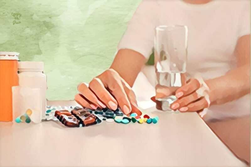 8 Best Automatic Pill Dispensers For Elderly (Hassle-Free Medication ...