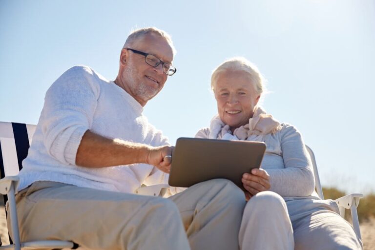 6 Top Messaging Apps For Seniors