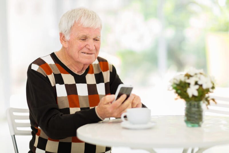 6 Top Messaging Apps For Seniors