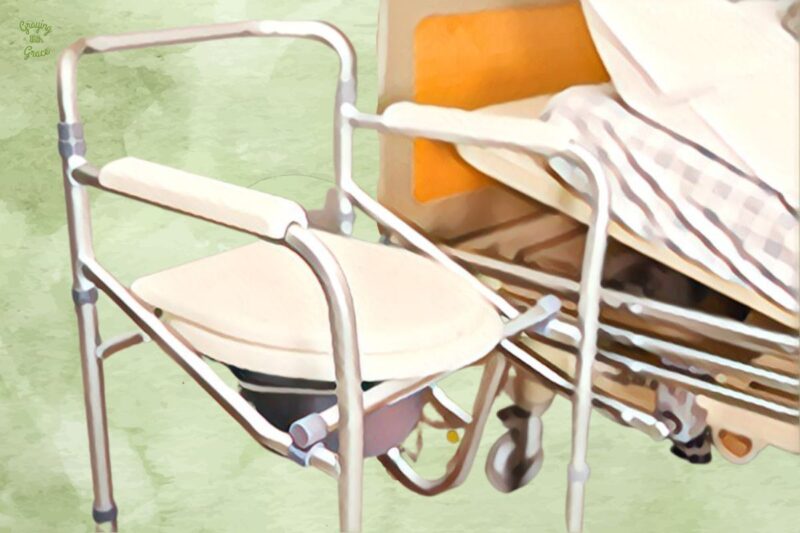 Best Bedside Commodes for Elderly (& Seniors with Limited Mobility)