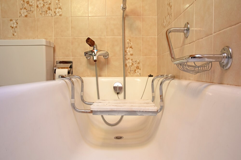 Tub Transfer Bench: What Is It And What Are Its Benefits?
