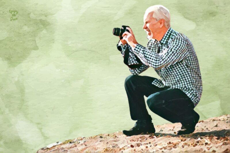 How Photography Can Enrich Seniors' Lives Through Creativity and Connection