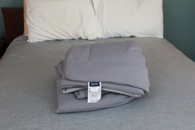 Rest Evercool Cooling Comforter: A Must-Have for Seniors Seeking ...