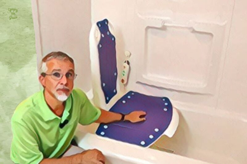 Choosing the Best Bath Lifts for the Elderly to Bathe Safely Again