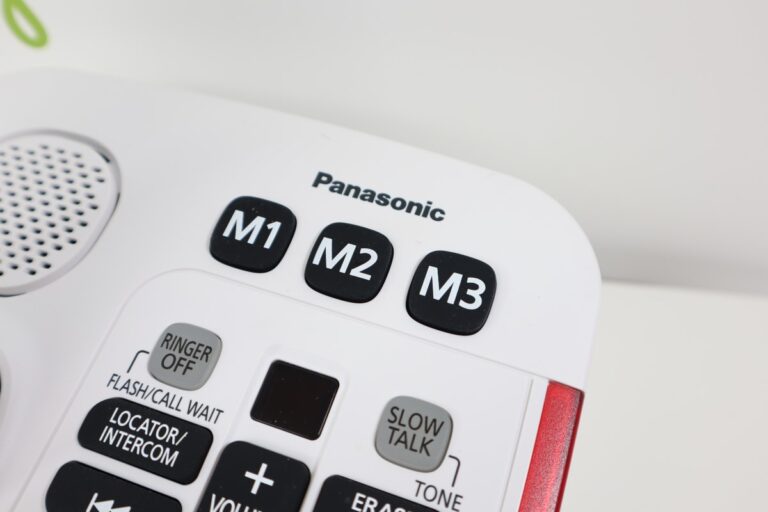 Panasonic KX-TGM420W Cordless Phone Boosts Call and Ringer Volume