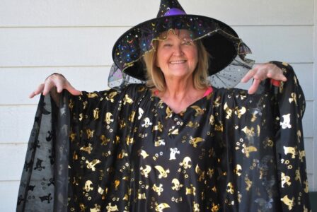 152 Creative and Comfortable Costume Ideas for Seniors’ Halloween Fun