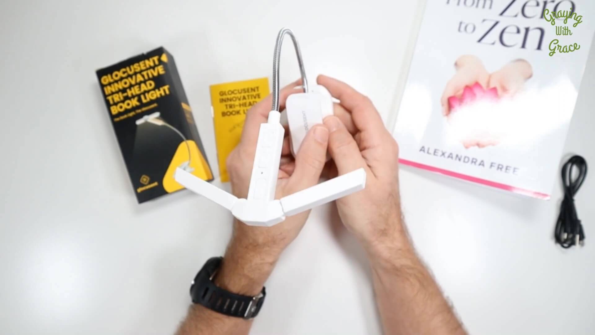 Lightweight and Versatile: Reviewing the Glocusent Tri-Head Reading ...