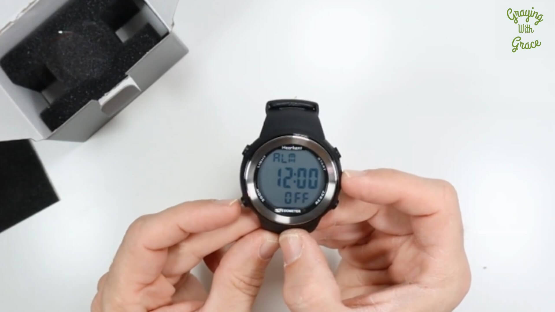 Clear View and Easy Counting: Hearkent Pedometer Watch Review