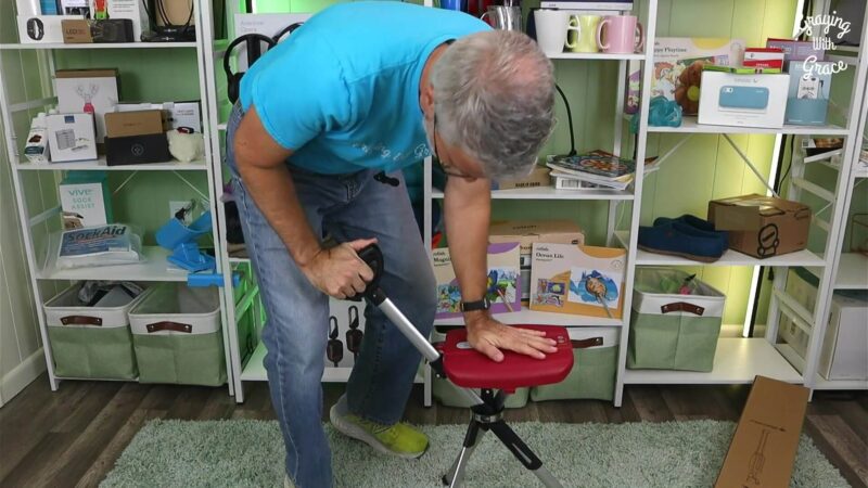 The Ta-Da Chair: A Multipurpose Cane With A Hidden Twist