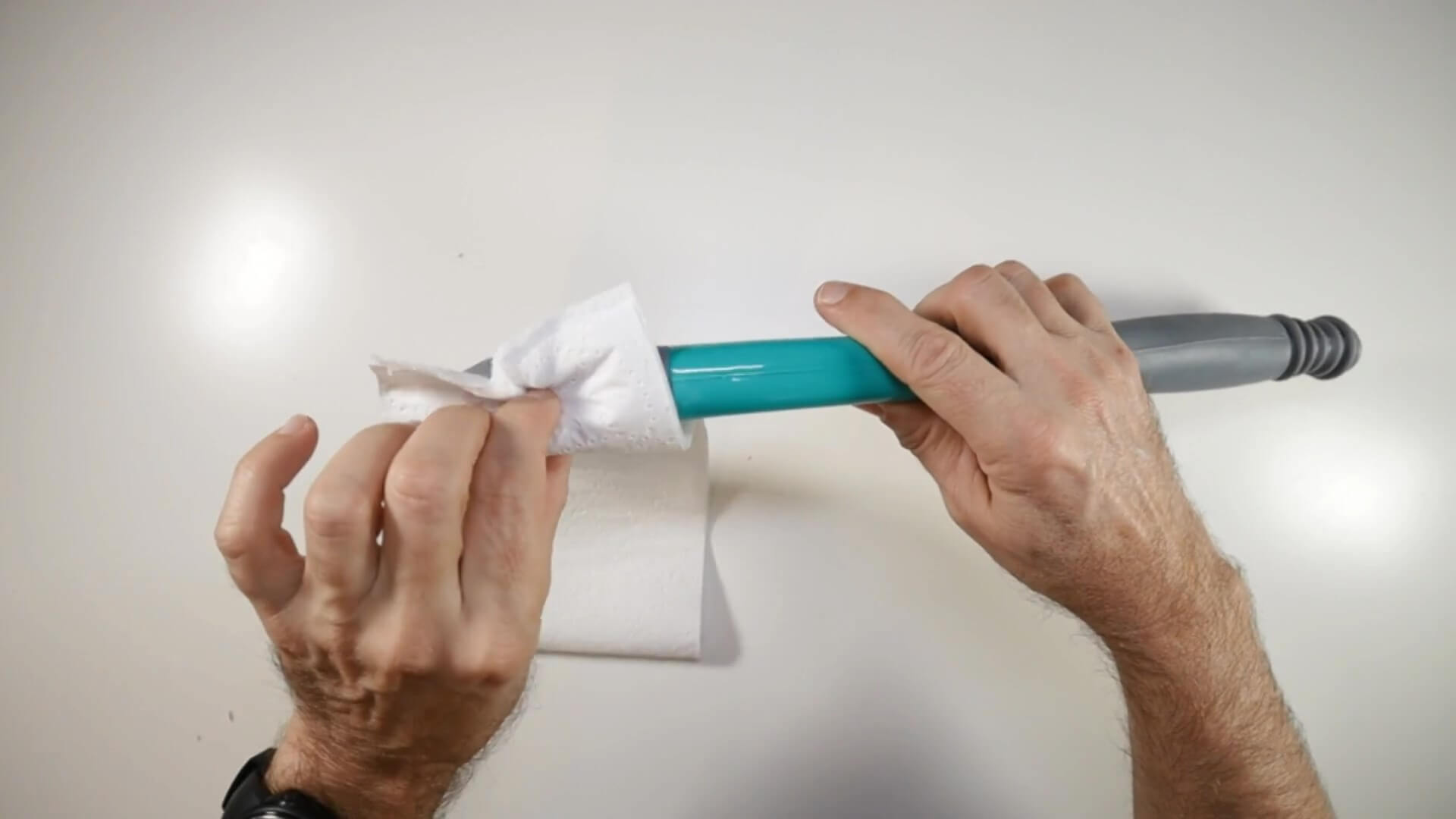 A Helpful Aid for Toilet Hygiene: The Fanwer Toilet Wiping Aid