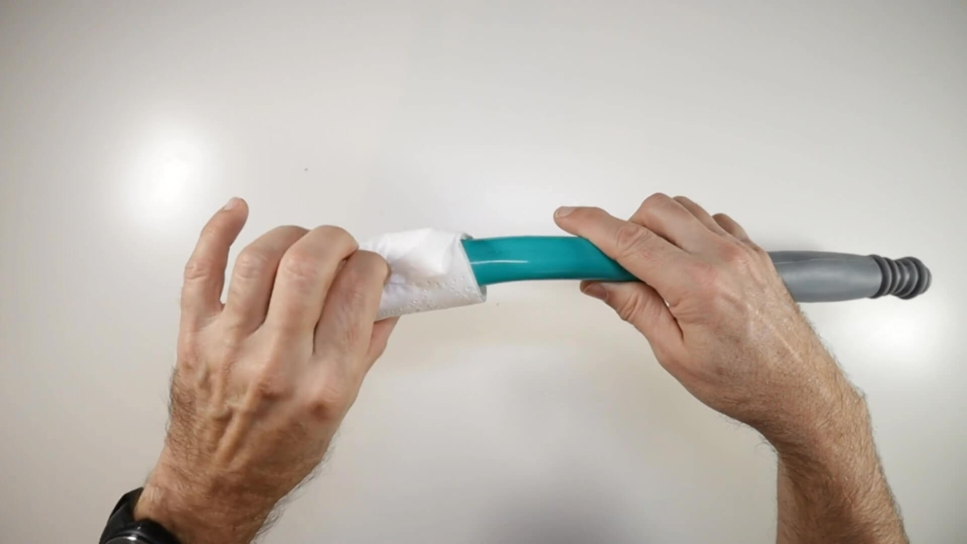 A Helpful Aid for Toilet Hygiene: The Fanwer Toilet Wiping Aid